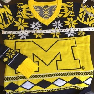 Sweaters | Nwt University Of Michigan V Neck Sweater | Poshmark